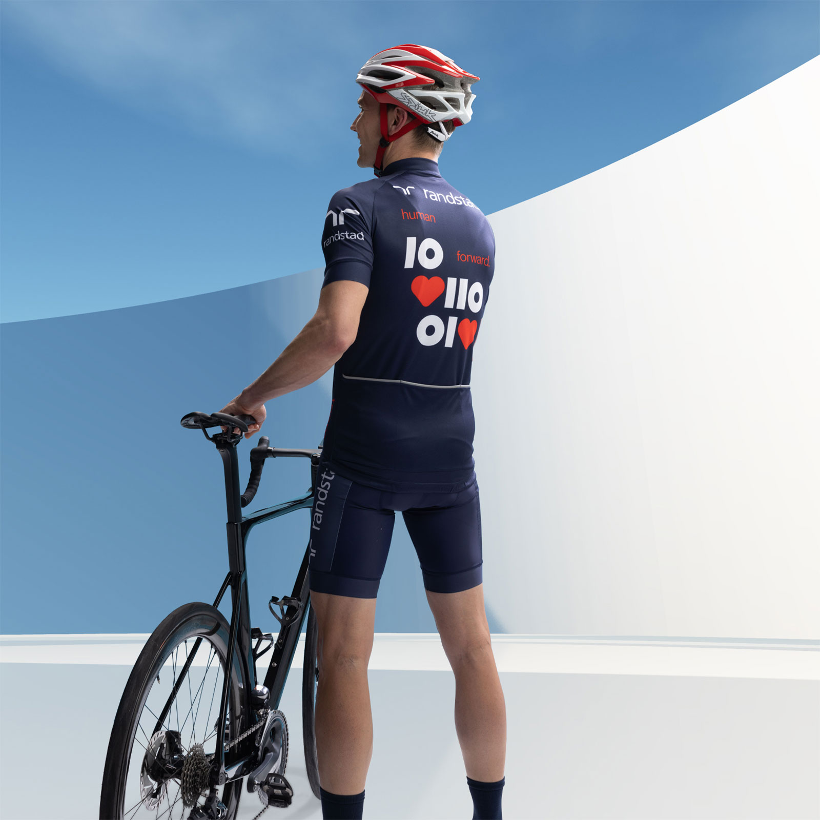 NOOR | Branded Sportswear | Randstad | Noor Sportswear